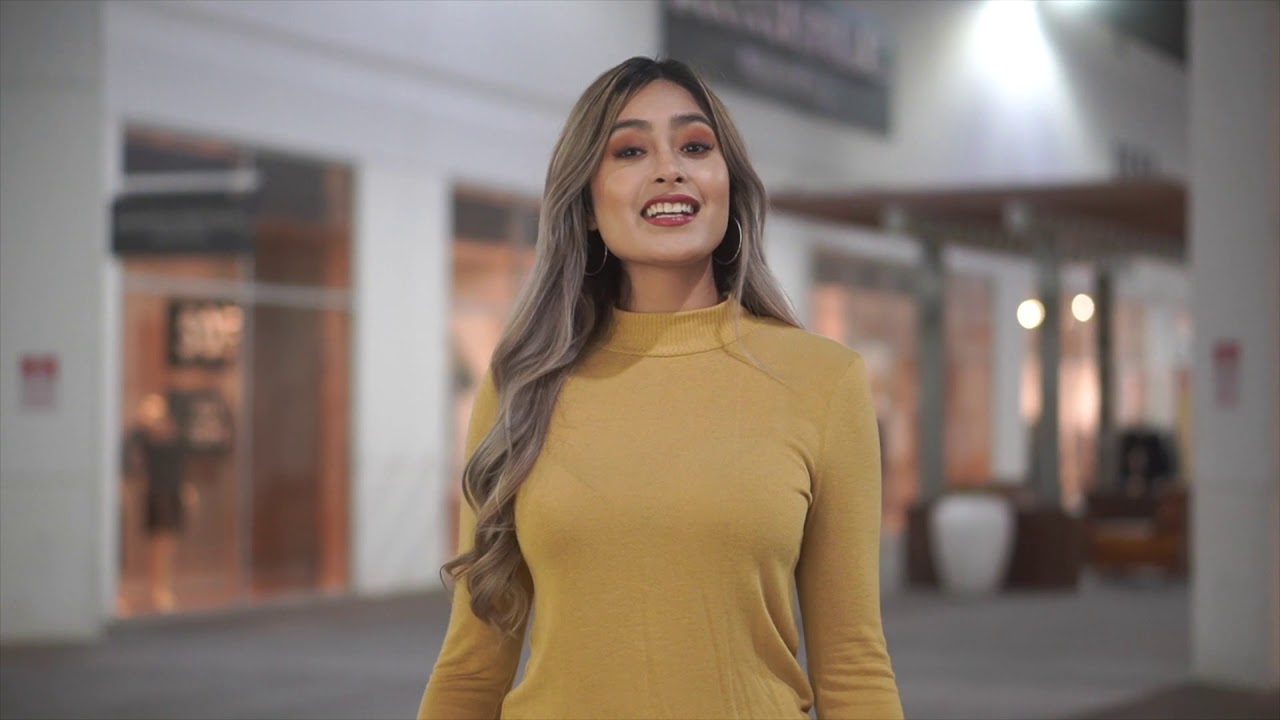 Calexico Gran Plaza Outlets - YouTube