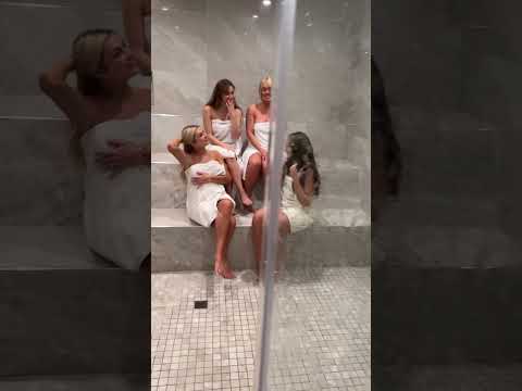 Does anyone shower before using a public pool ​⁠ @Audreyyholt @hazey_haley @TiaunaRileyTV ​⁠