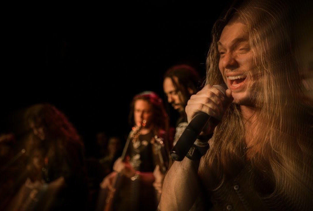 Almah - Full concert live in Brasilia 09/02/2014 - YouTube