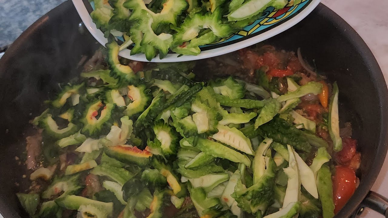Simple karilla/ bitter mellon Gord recipe for lunch. - YouTube