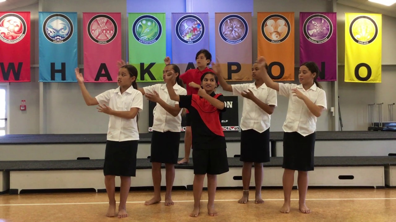 Roscommon School Song - Whakapono ki a koe - YouTube