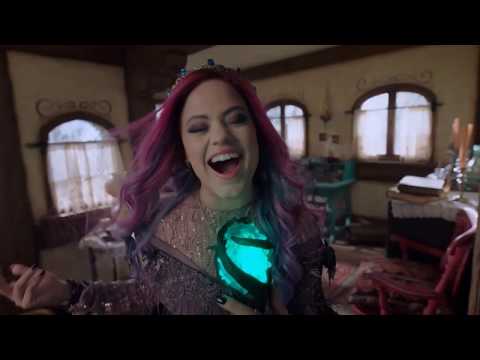 Queen of Mean - Audrey Sarah Jeffery II Desendientes 3