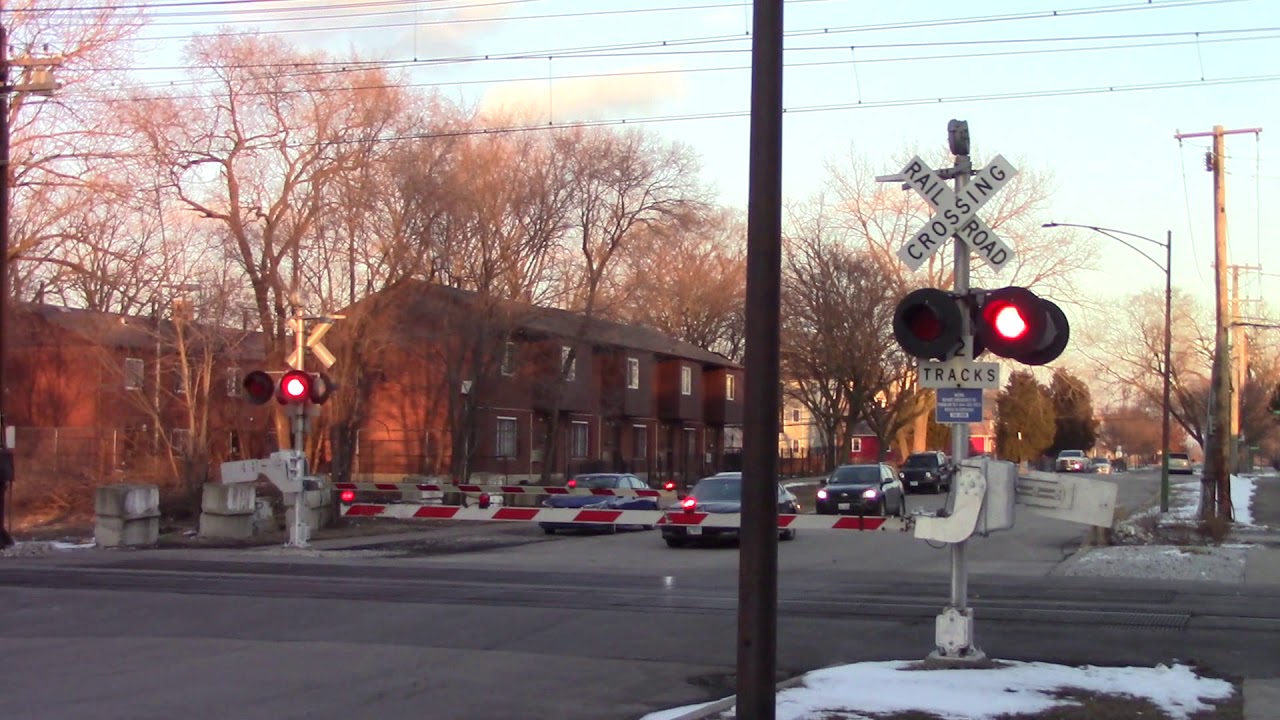 90th St. Grade Crossing (Chicago, IL) 2/11/20 - YouTube
