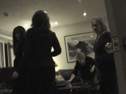 dancing vaginas who smell like bacon grease