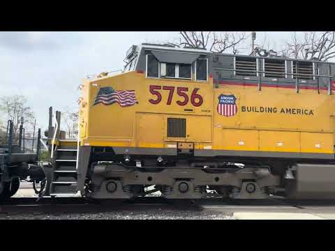 Up 2751 IOANP going through Pleasanton - YouTube