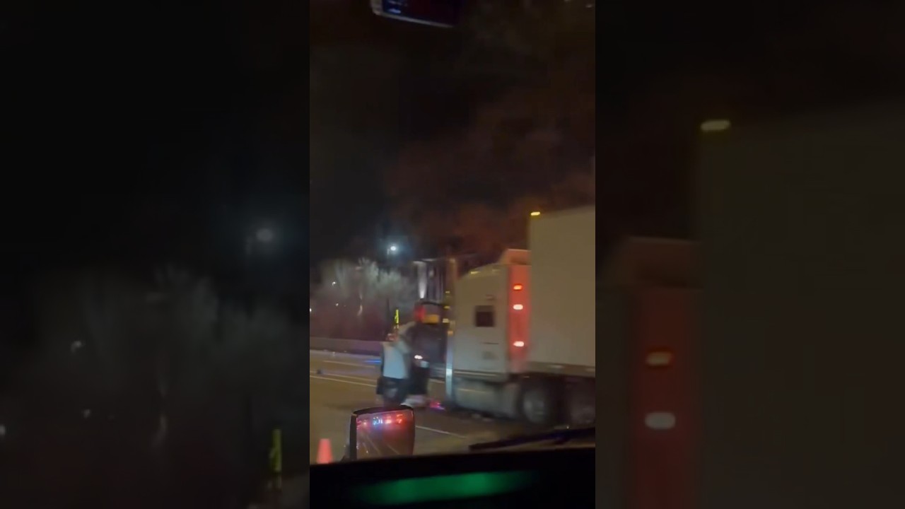 Hwy 402 Accident Sarnia - YouTube