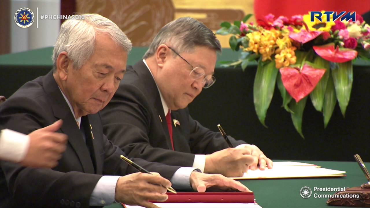 Signing Ceremonies 10/20/2016 - YouTube