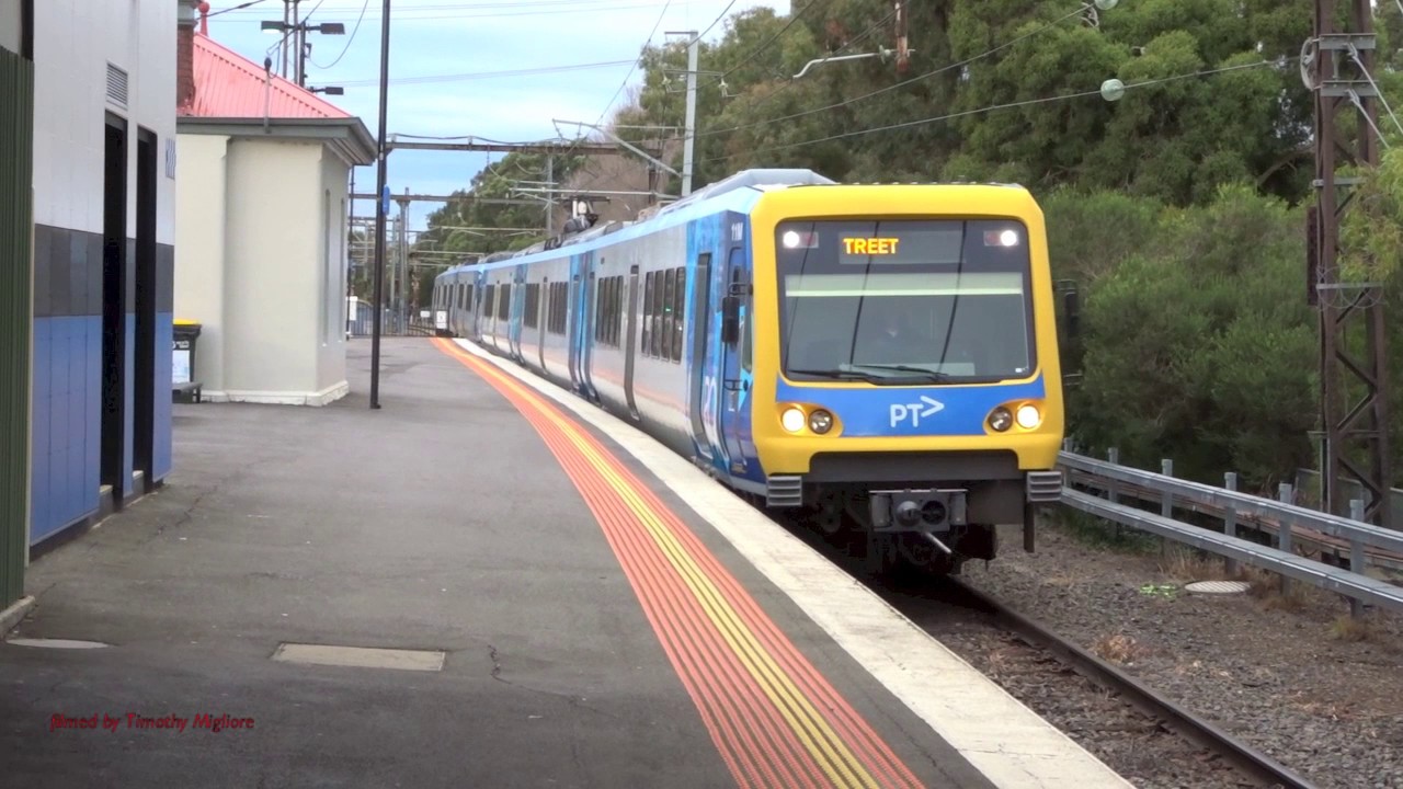 Passenger Trains in Melbourne, Australia 2017 - YouTube
