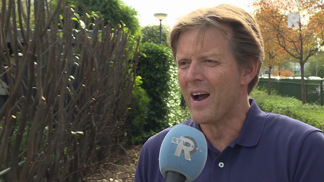 Emile Schelvis over Feyenoord: 'Ze moeten weer schijt hebben aan alles ...