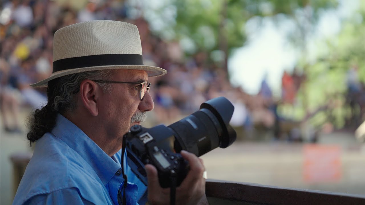 Al Rendon: 50 Years of Documenting Mi Cultura - YouTube