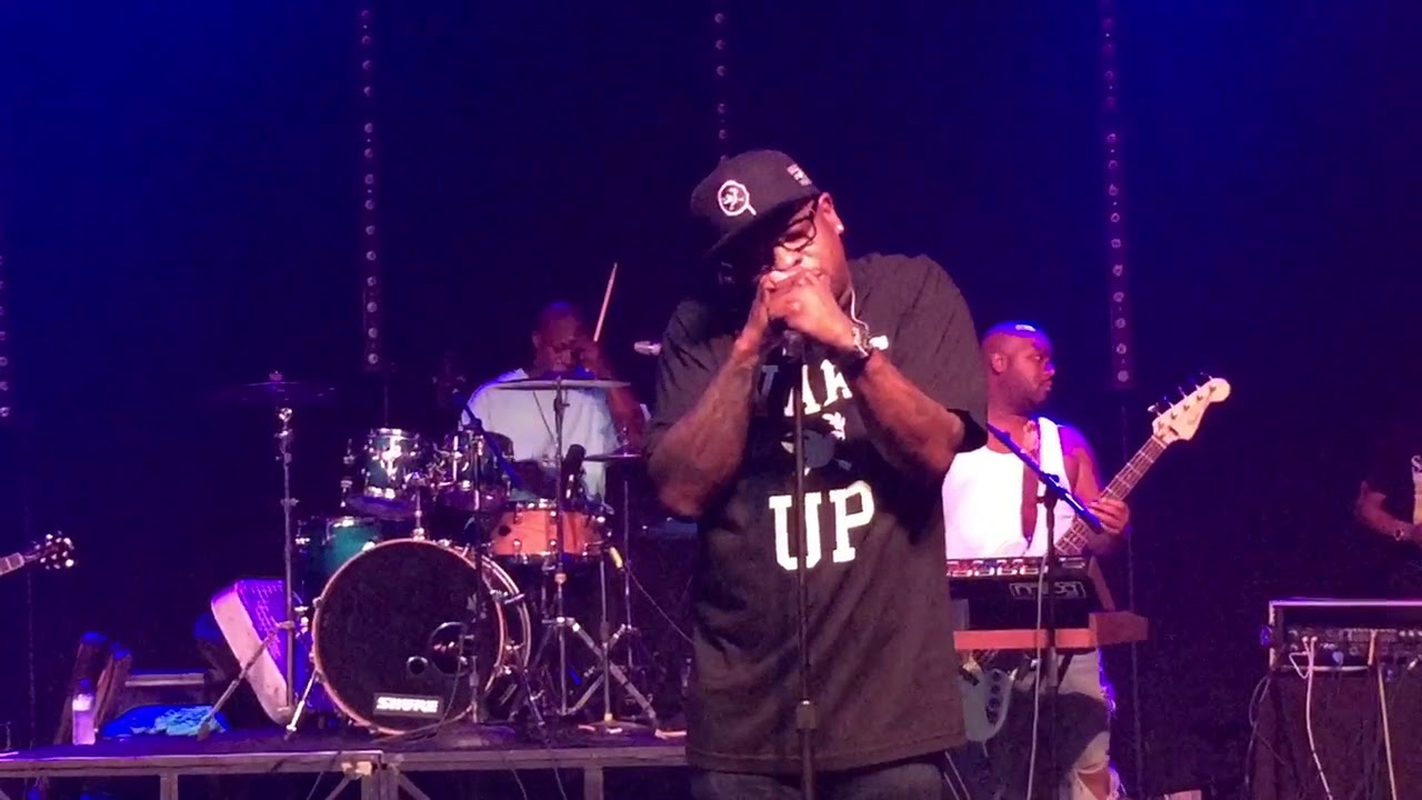 Scarface The Live Experience - Never Seen A Man Cry - YouTube