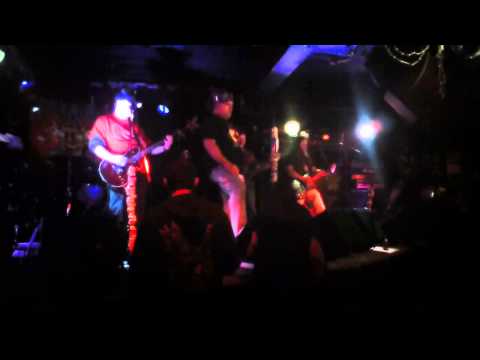 Johnny Vomit-Bangadangadang