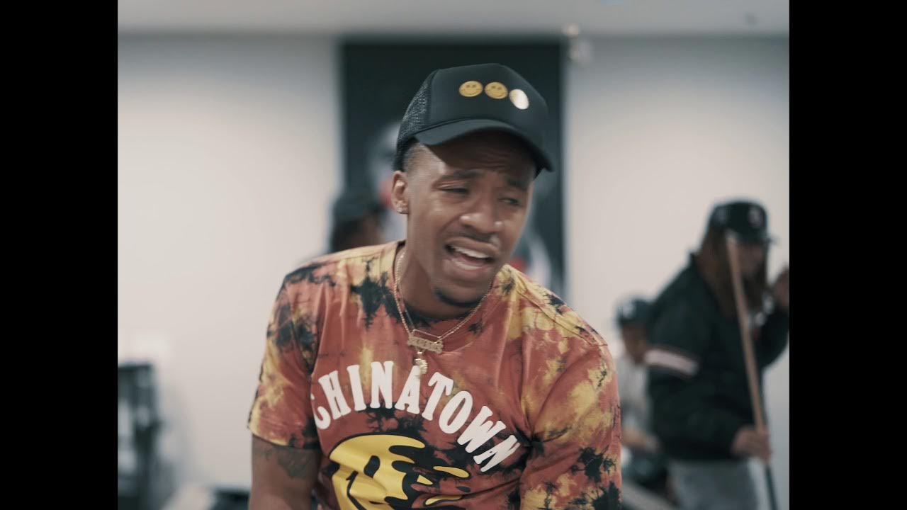 DeFly - Hang IT Up (OFFICIAL MUSIC VIDEO) || Dir. SHOOTSOMETHING - YouTube