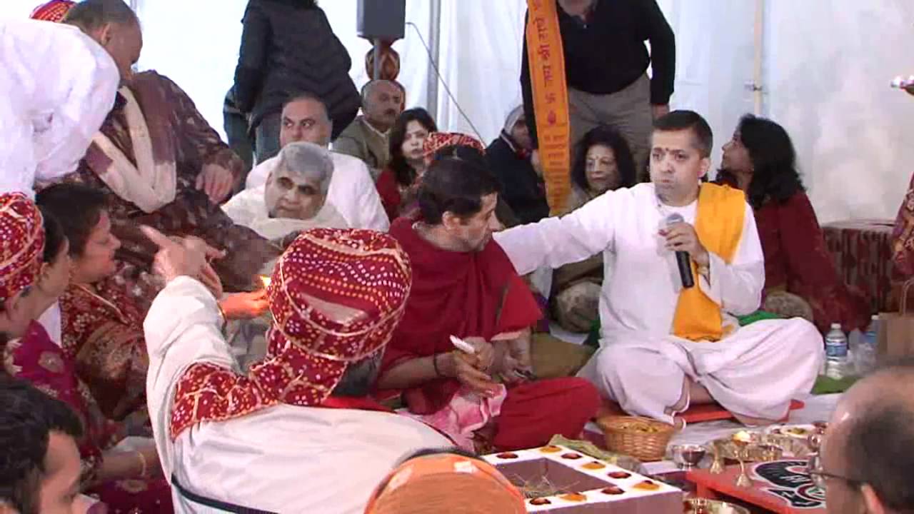 Hindu Temple Puja Part 2 - YouTube