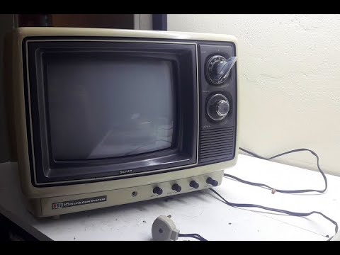 Conserto TV Antiga Semp Toshiba 10 polegadas TVC - 10IL de 1982 - YouTube