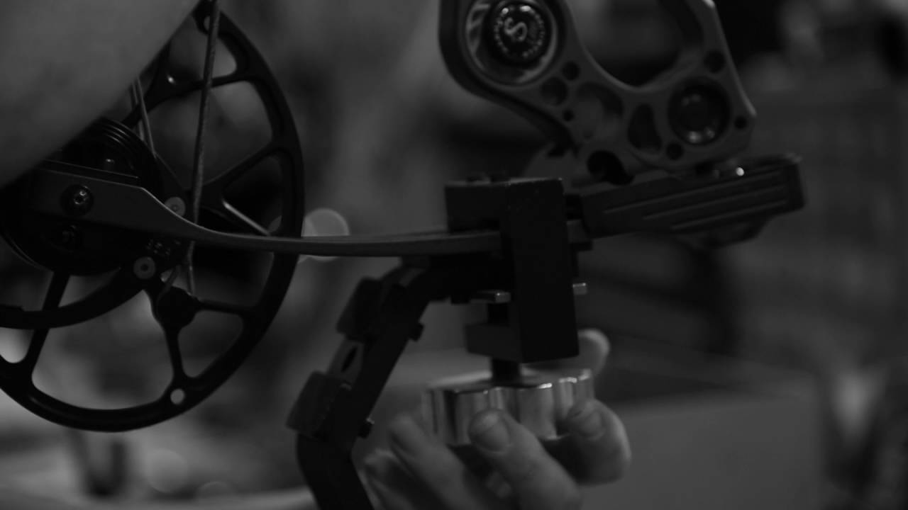 Kayla Layton Wac'em Archery Products - YouTube