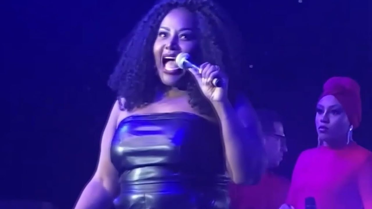 Vanessa Jackson | Star Spangled Banner [Whitney Houston] COMPLETO - YouTube