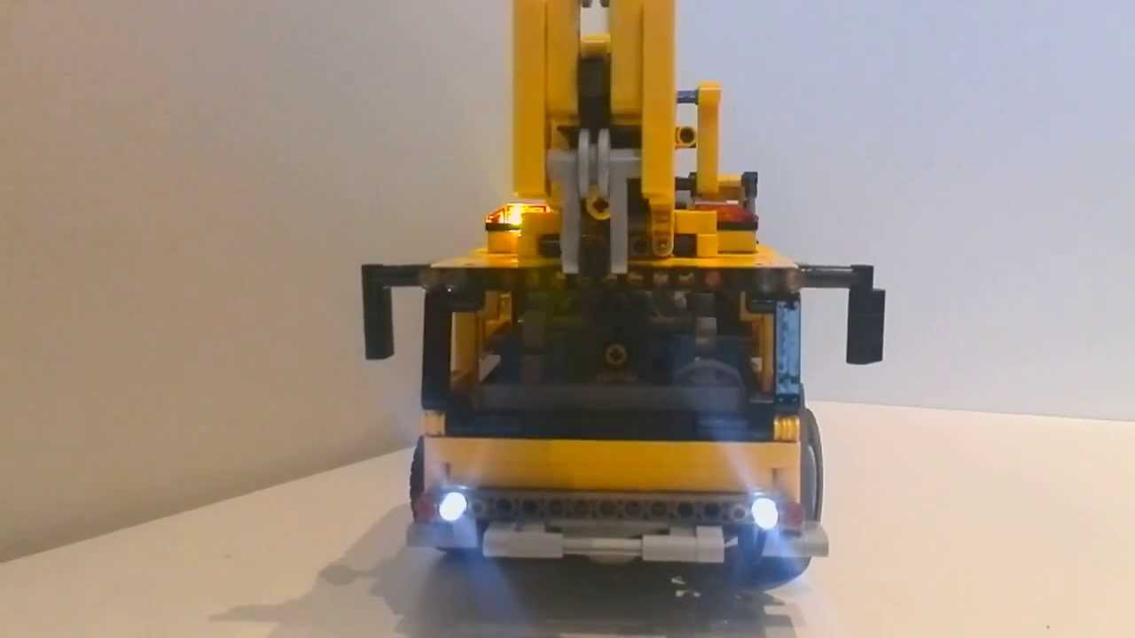 Ultimate 42009 Lego with flashing lights (1) - YouTube