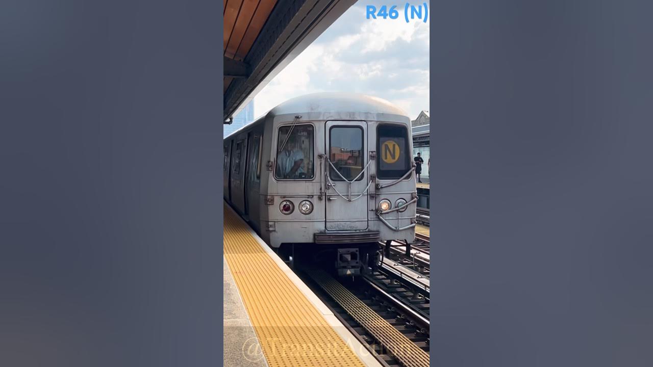 MTA R46 (N) train arrives at Broadway #shorts - YouTube