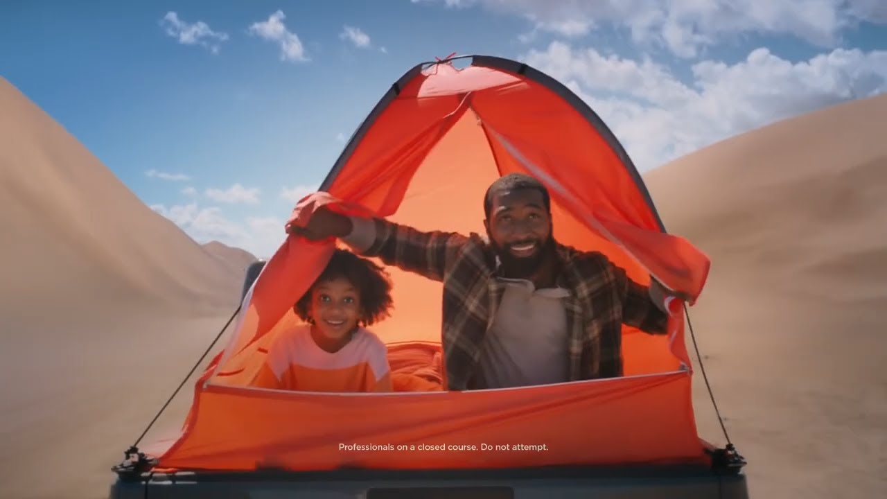 Anaiah Lafond in NerdWallet Commercial - YouTube