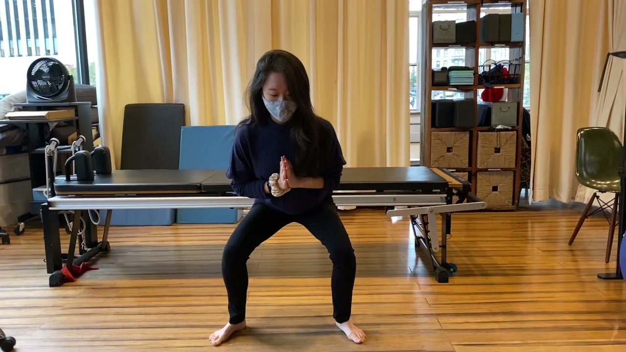Pelvic Floor Exercises: Squats - YouTube