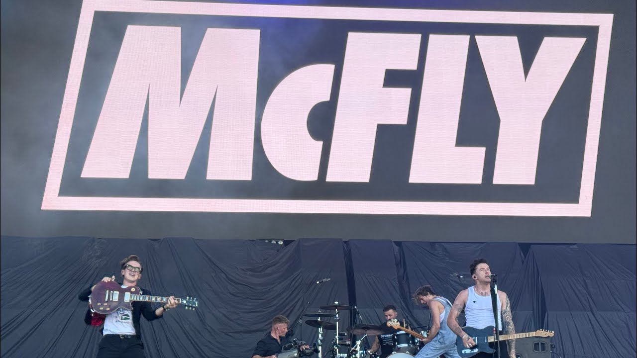 McFly - All About You: Epic Live Performance at the Isle of Wight ...