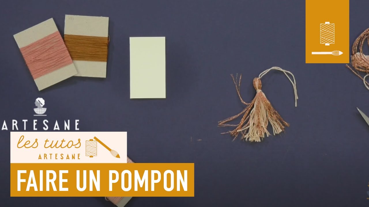 TUTO - Comment faire une pompon ? - YouTube