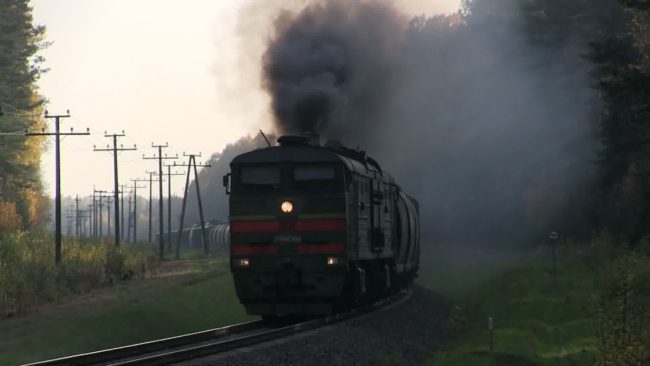 2ТЭ10МК-2804 с грузовым поездом / 2TE10MK-2804 with a freight train ...