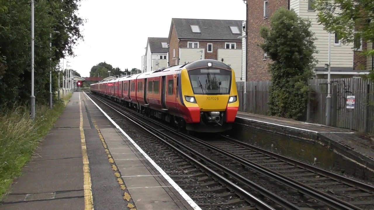 Addlestone Station 7/7/20 - YouTube