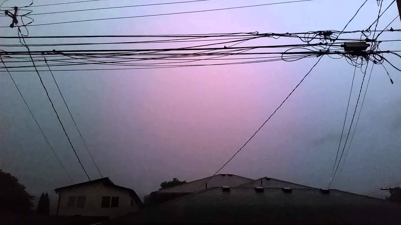 Lightning storm in Saskatoon - YouTube