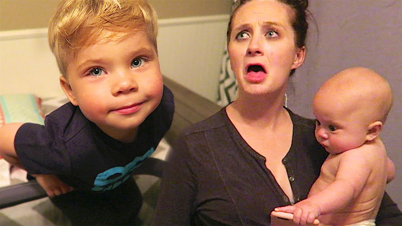 FIGHTING OVER MOM! - YouTube