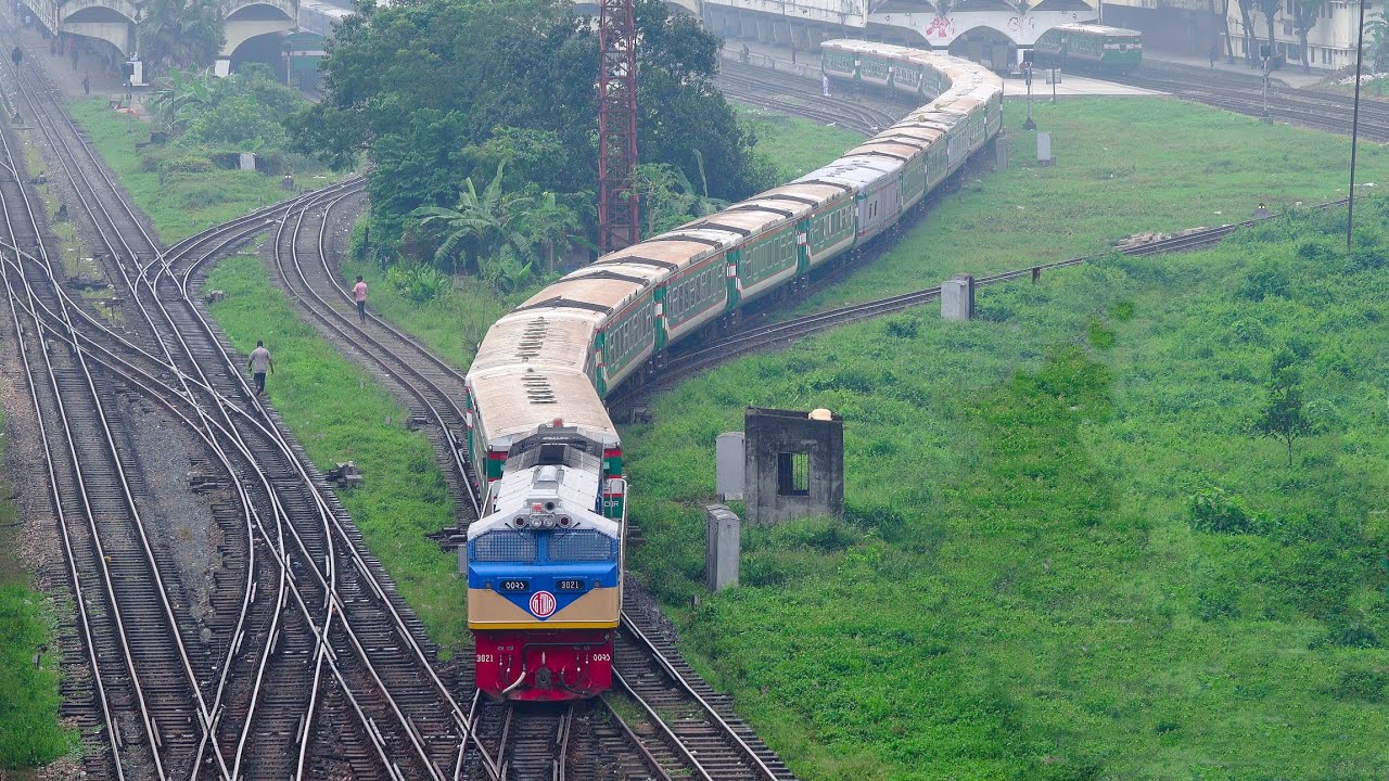 Mohanagar Provati Express Train leaving Dhaka Railway Station pulled by ...