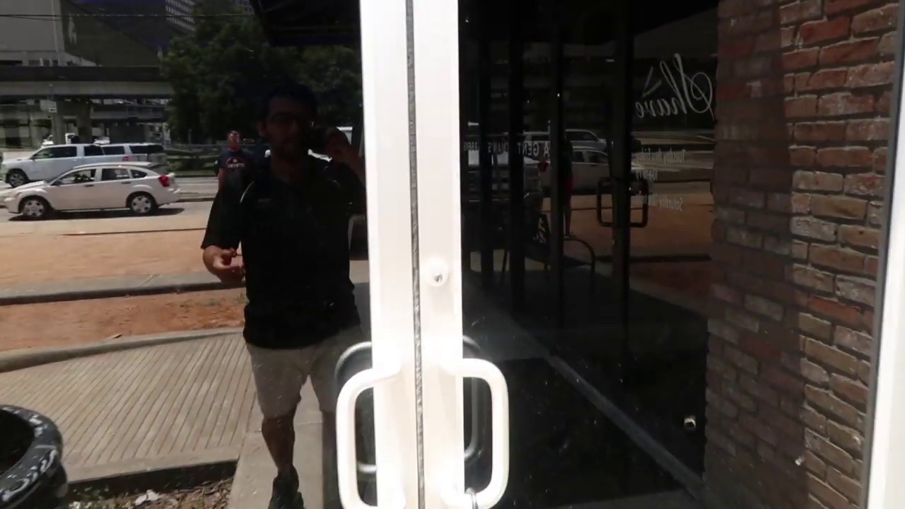 WINDOW TINTING: BlackOut Window Tint vs Limo Tint - YouTube