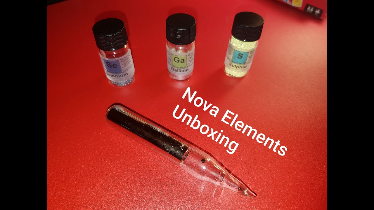 Ξεπακετάρισμα (Unboxing) δειγμάτων καισίου (Cs) και άλλων στοιχείων από ...