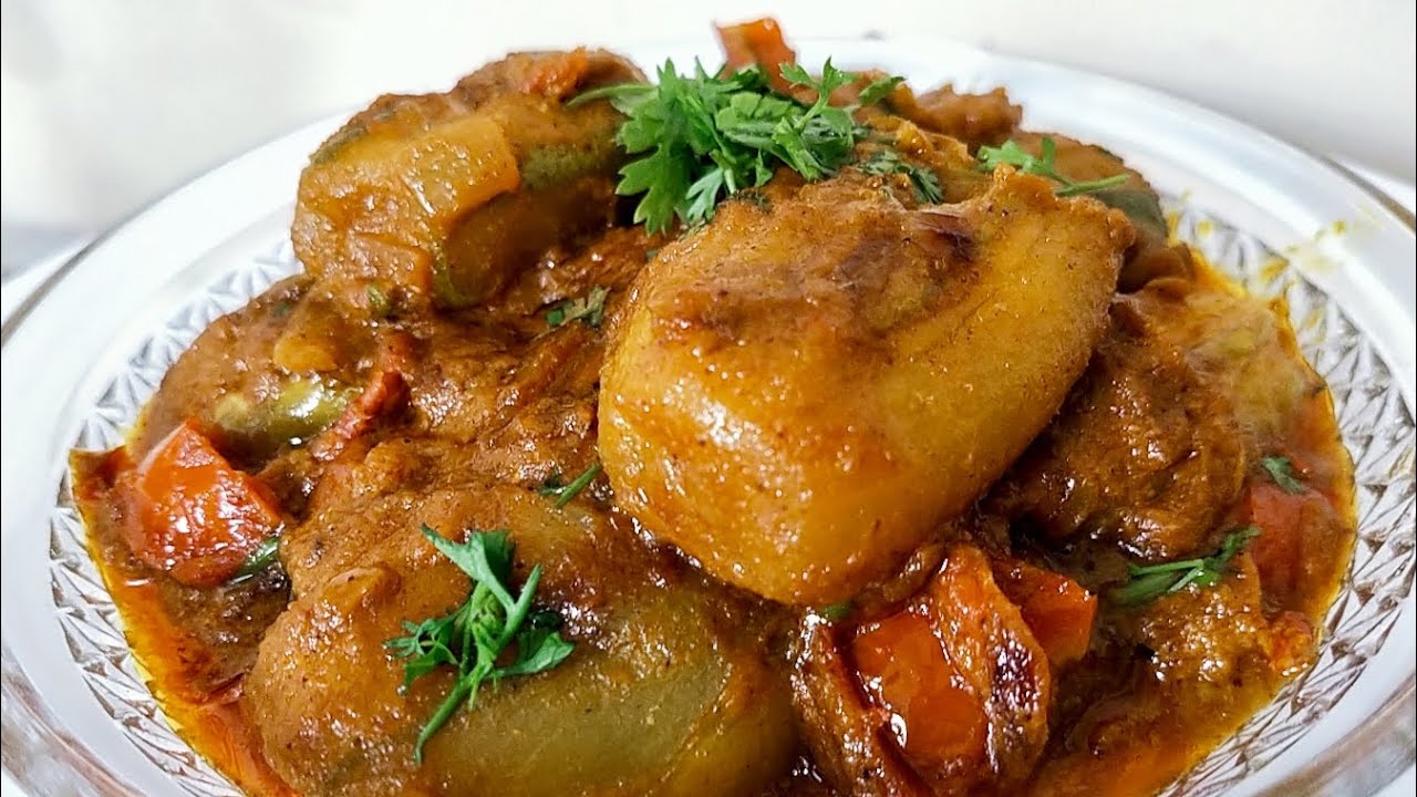 Potol posto | Parwal masala | Parwal poppyseed | potala kassa - YouTube