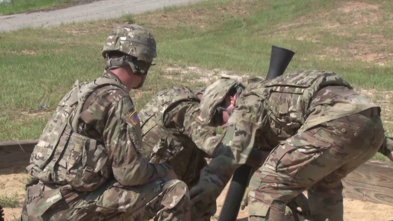 Soldiers of the 198th Infantry Training Brigade Conduct Mortar Live ...