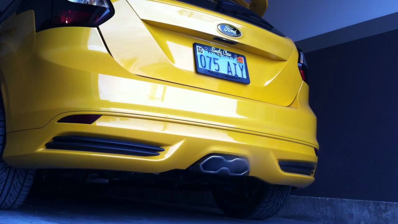 Focus ST Straight Pipe (Cold Start) - YouTube