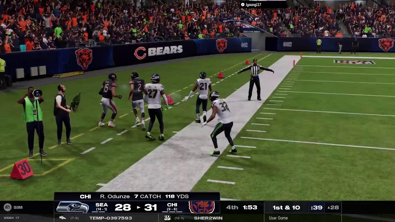 Hawks vs Bears - YouTube