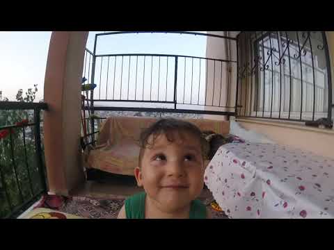 Gopro hero kameramı 2 yaşındaki yiğenim kaptı kaçtı :)