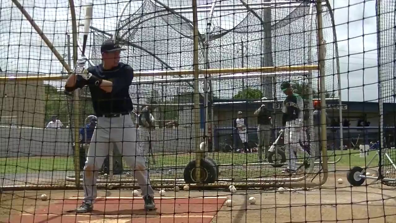 Alfredo Hurtado Baseball Showcase Video - YouTube
