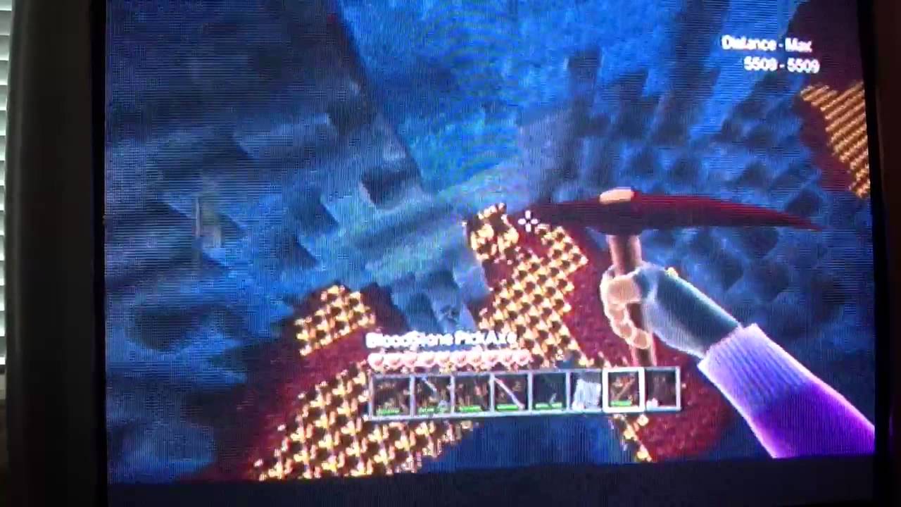 Alien Spaceship! (Castle Miner Z) - YouTube