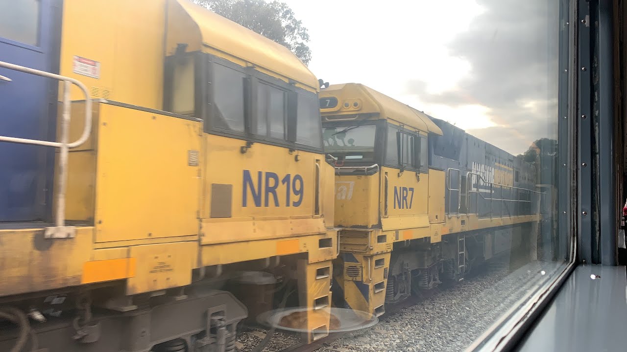 Passing 4MP5 With NR97 NR19 NR7 At Callington SA Seen From The Overland ...