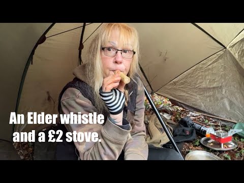 Bushcraft Elder whistle. Not exactly what I had planned! - YouTube