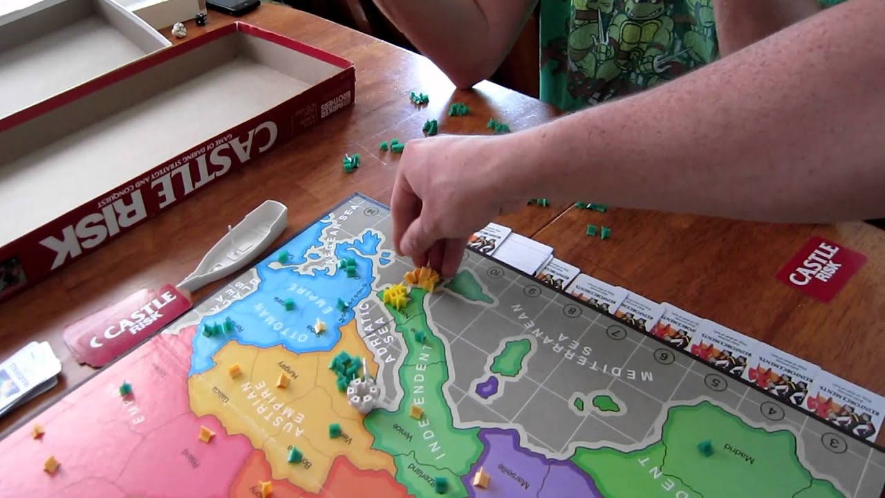 ULTIMATE CHAMPION TOURNAMENT: CASTLE RISK! (Practice game 1) - YouTube