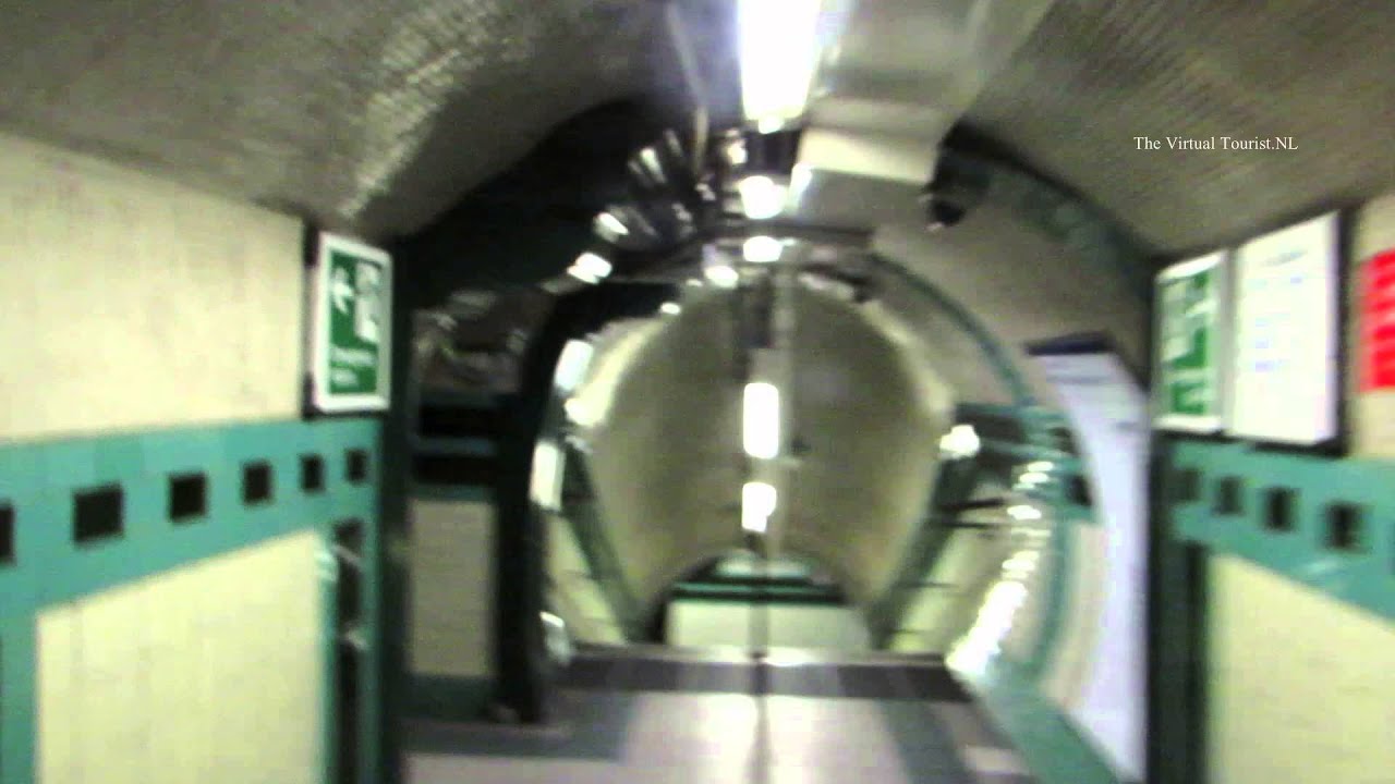 Historic London Underground Stations - Russell Square tube station 3 ...