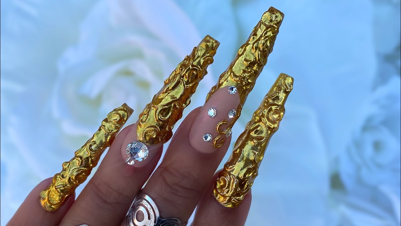 3D Nail Art | Gaudy Gold Nails | Chrome Nail Art on XXXL Long Coffin ...