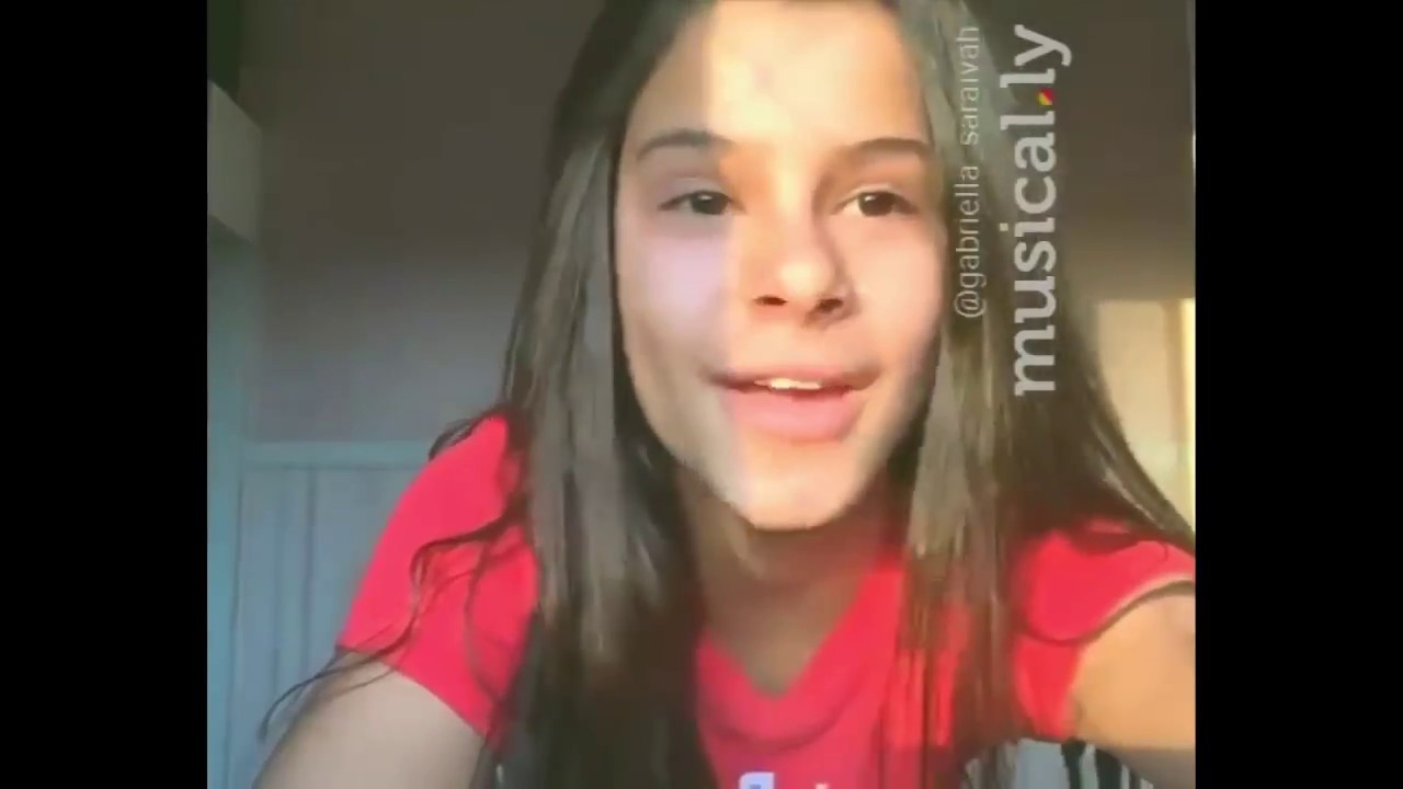 Atrizes do SBT dançando Funk no Musical ly - YouTube