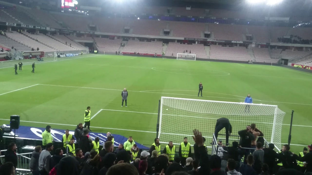OGC Nice fans VS Bordeaux fans after the game in empty stadium - YouTube