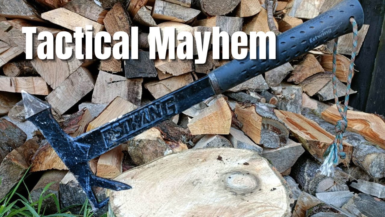 Est-Wing Tactical Tomahawk - YouTube