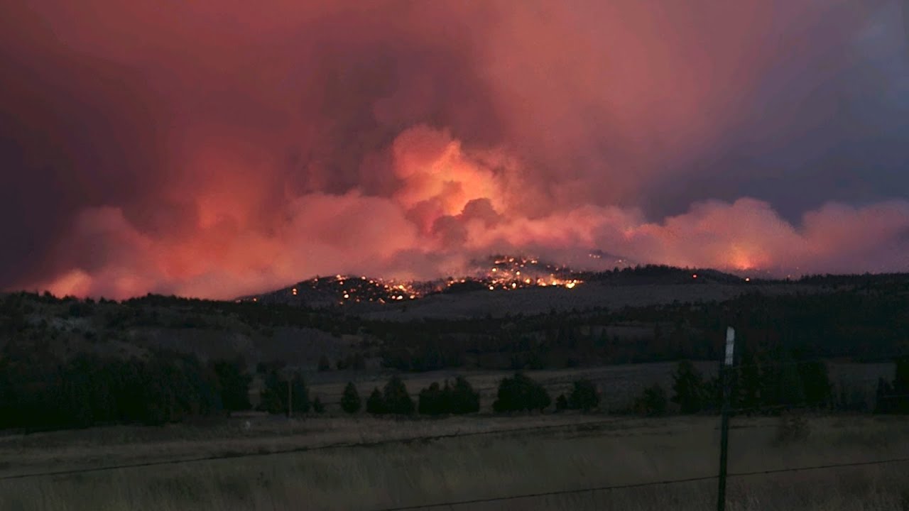 Wiley Flat Fire grows to 15,000 acres, 0% containment - YouTube